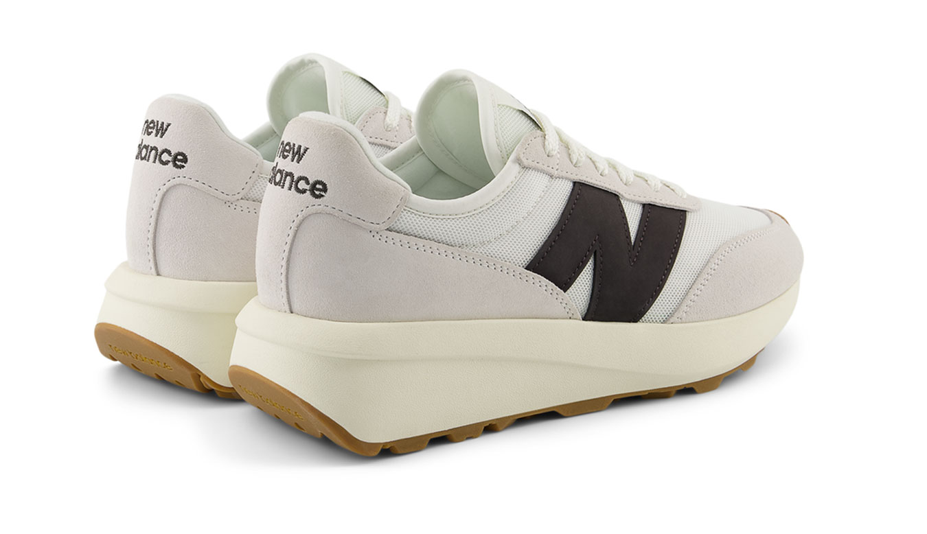 New Balance U370CA Moški - Športni copati New Balance - Bela - U370CA-7 ...